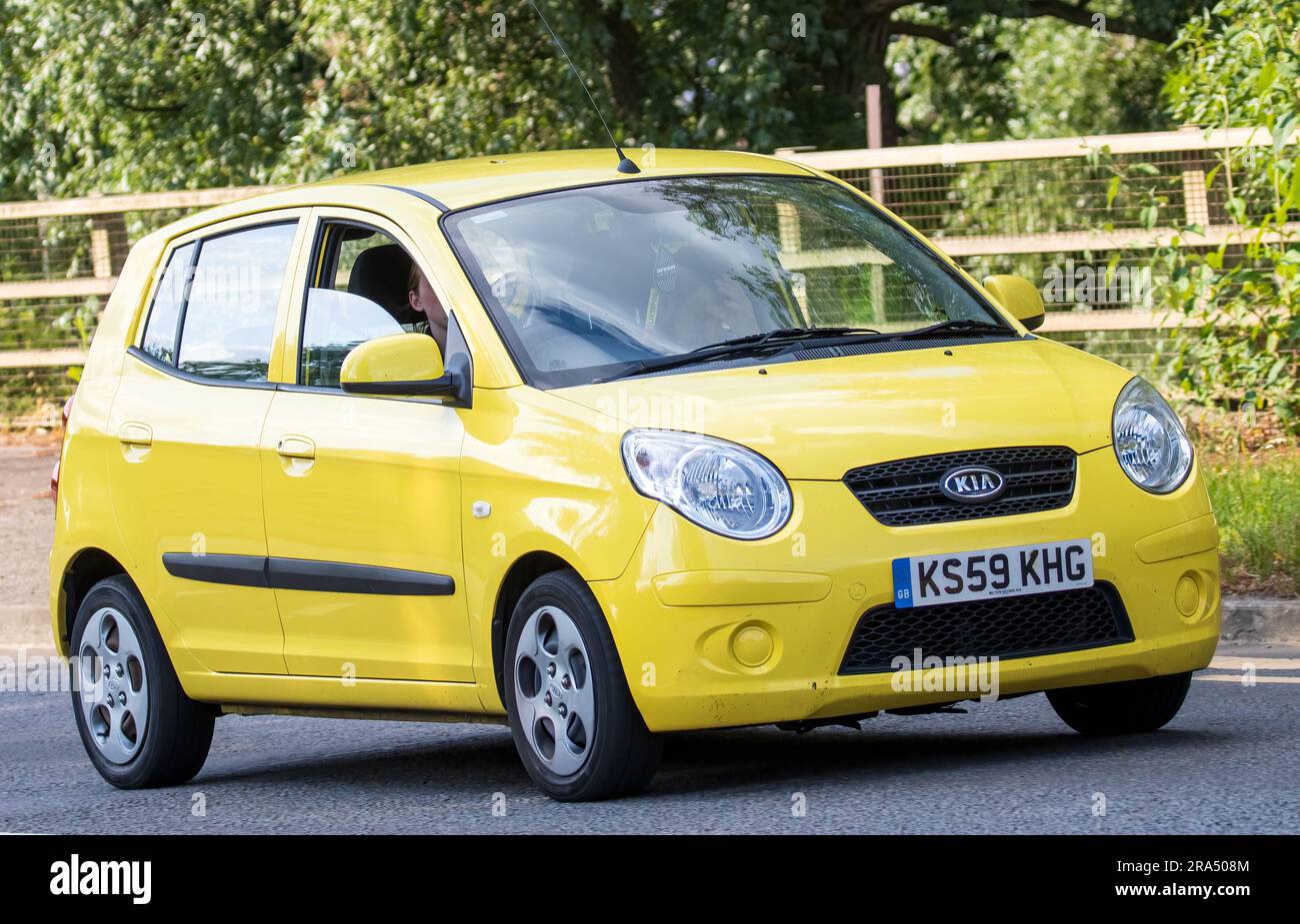 Kia car 2010 hi-res stock photography and images - Alamy