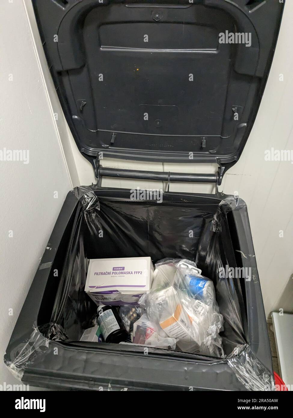 Medication bin hi-res stock photography and images - Alamy