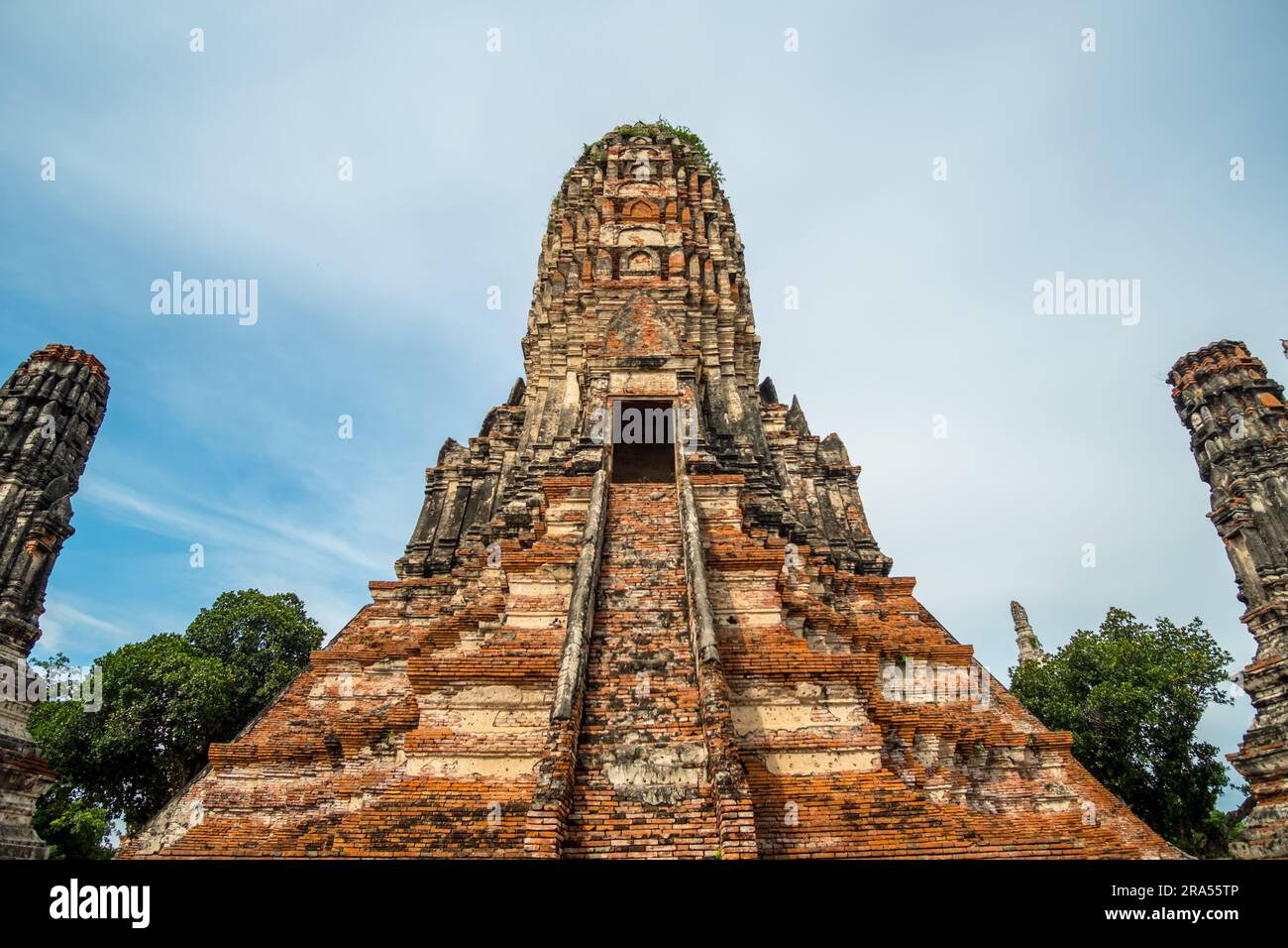 Wat Ratcha Burana, a restored temple ruin located on Ayutthaya's city ...