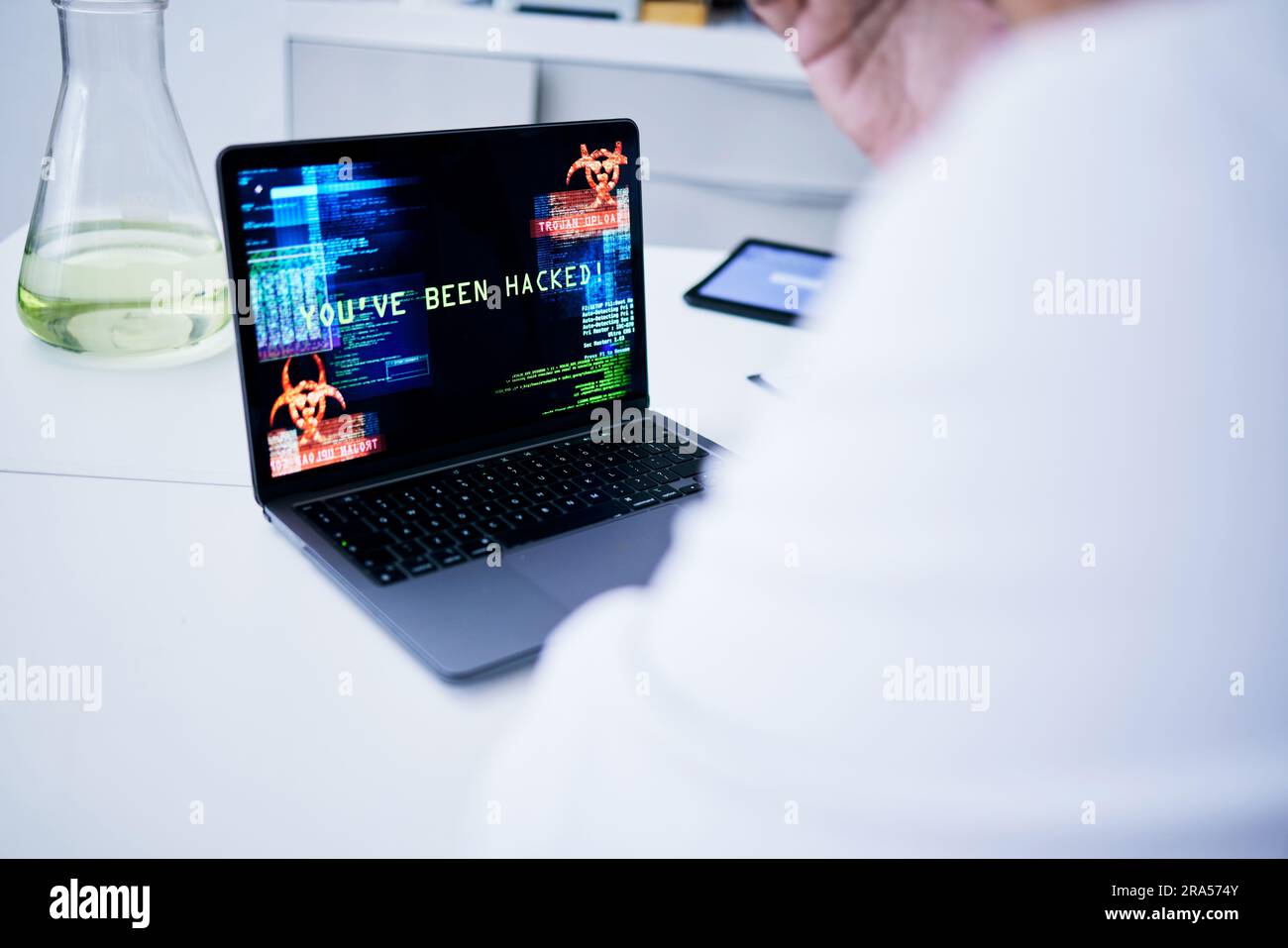 Cyber security laboratory hi-res stock photography and images - Alamy