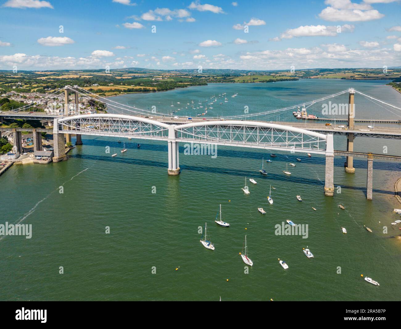 Linking devon and cornwall hi-res stock photography and images - Alamy