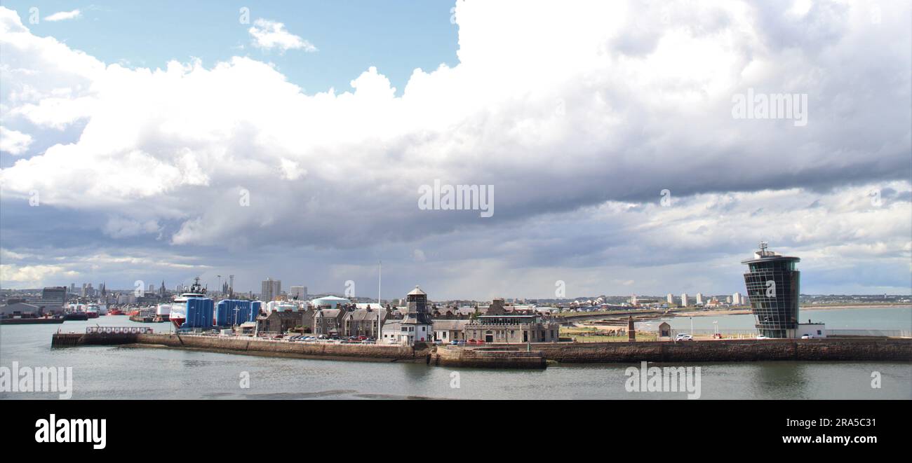 Aberdeen Harbour, Scotland Stock Photo - Alamy