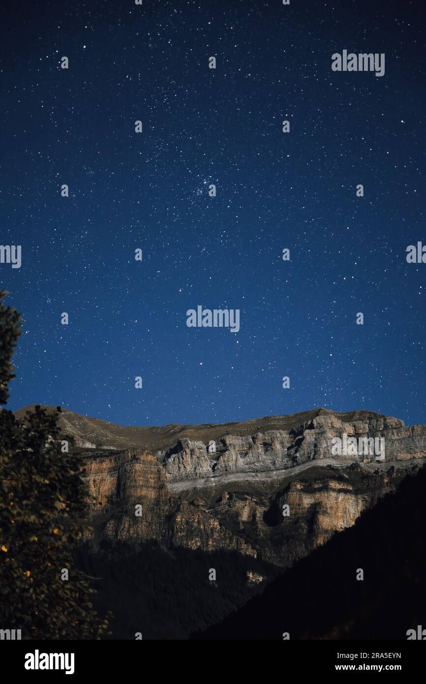 Pyrenees mountains night sky hi-res stock photography and images - Alamy