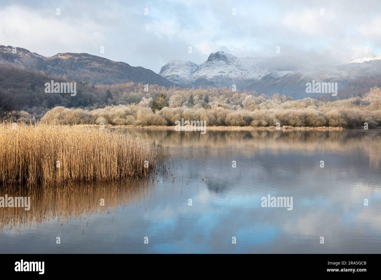 Frost landscape hi-res stock photography and images - Alamy