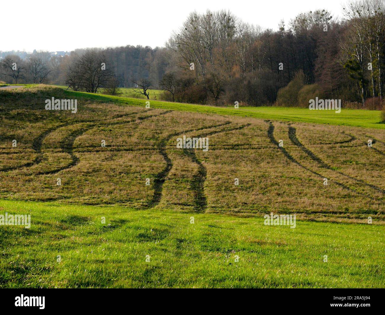 Tractor country lane hi-res stock photography and images - Alamy
