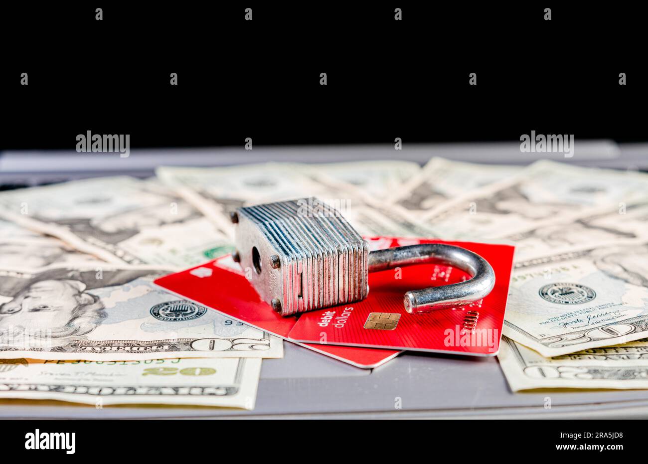 Cyber crime banking hi-res stock photography and images - Alamy