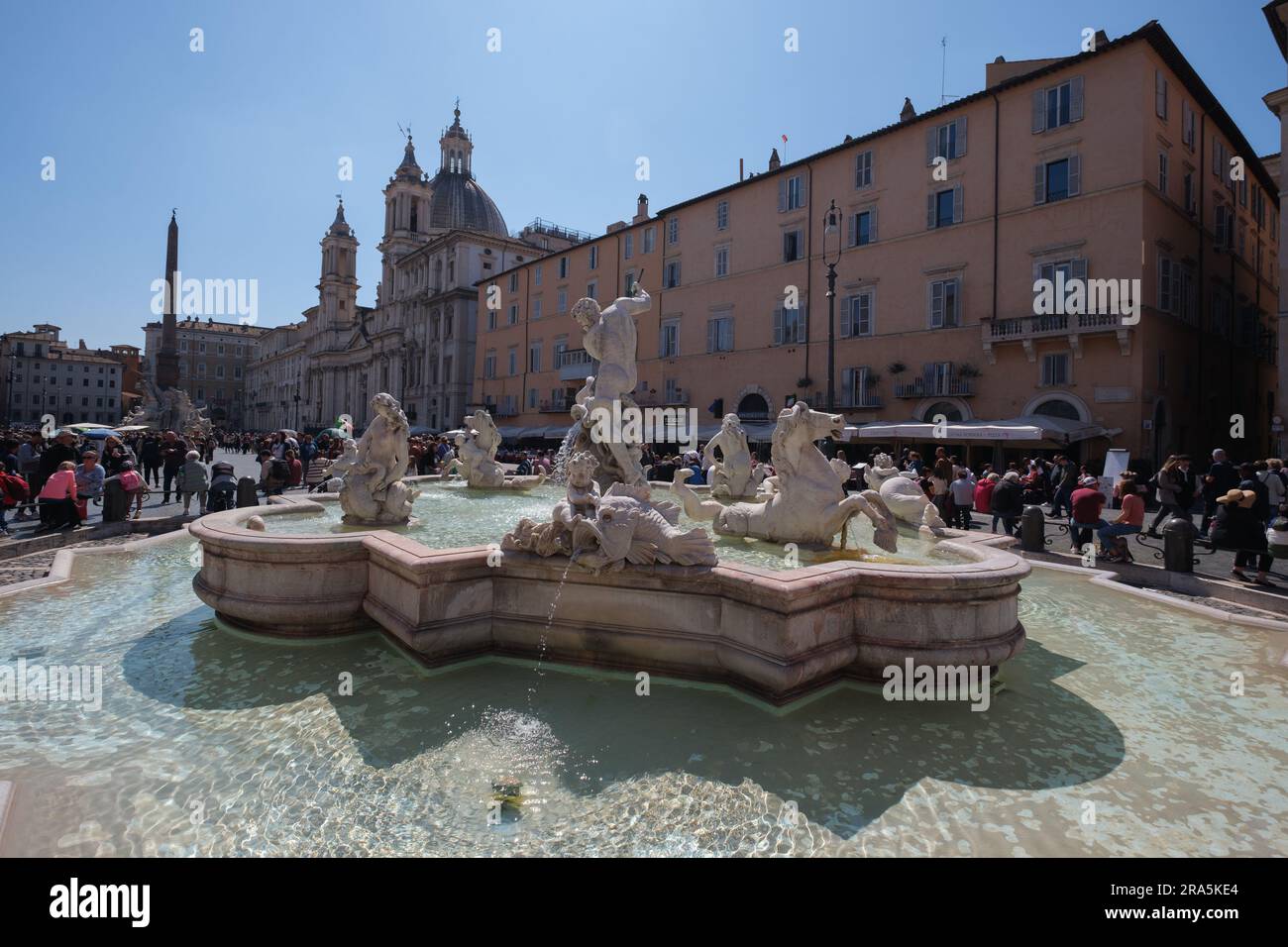 Piazza Navona in Rome, brings together sculptures, fountains and ...