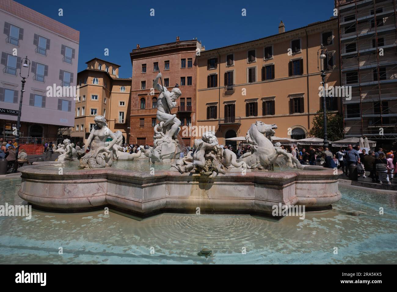 Piazza Navona in Rome, brings together sculptures, fountains and ...