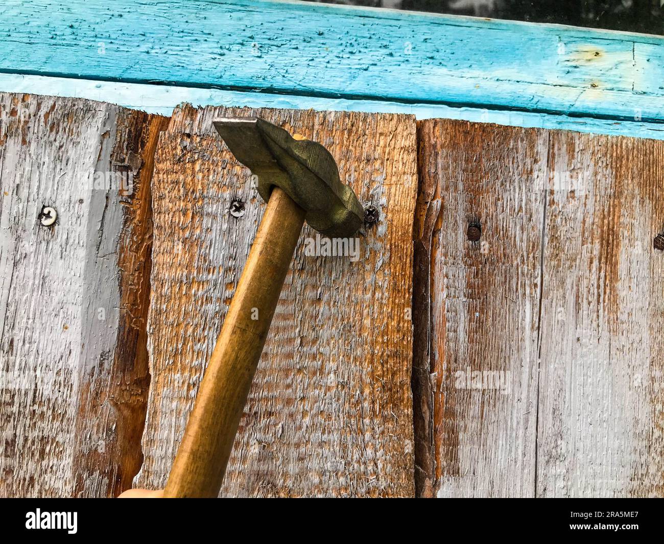 Hammer fence hi-res stock photography and images - Alamy