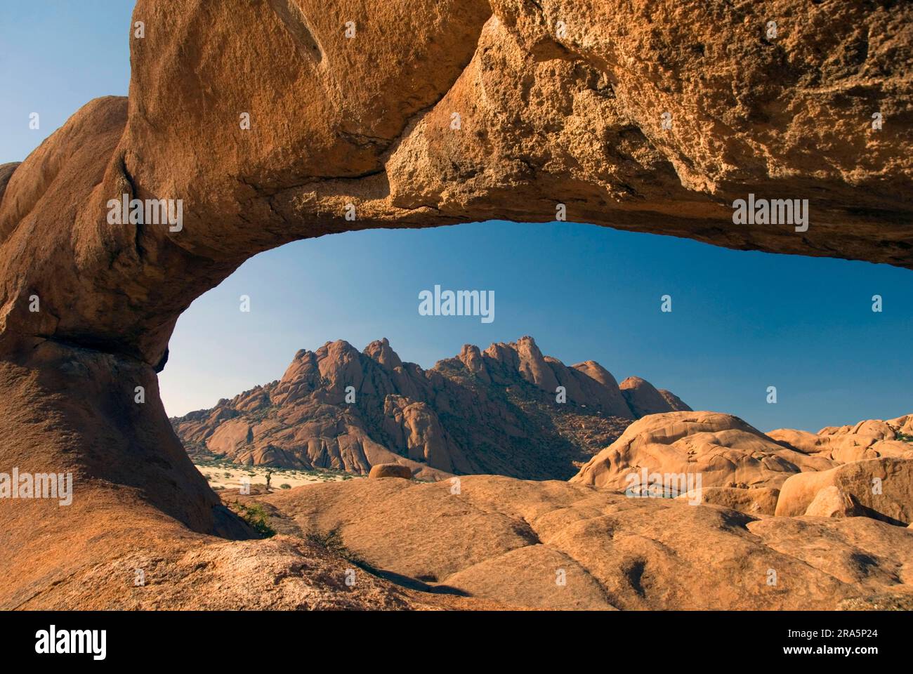 Geography travel namibia rock arch hi-res stock photography and images ...