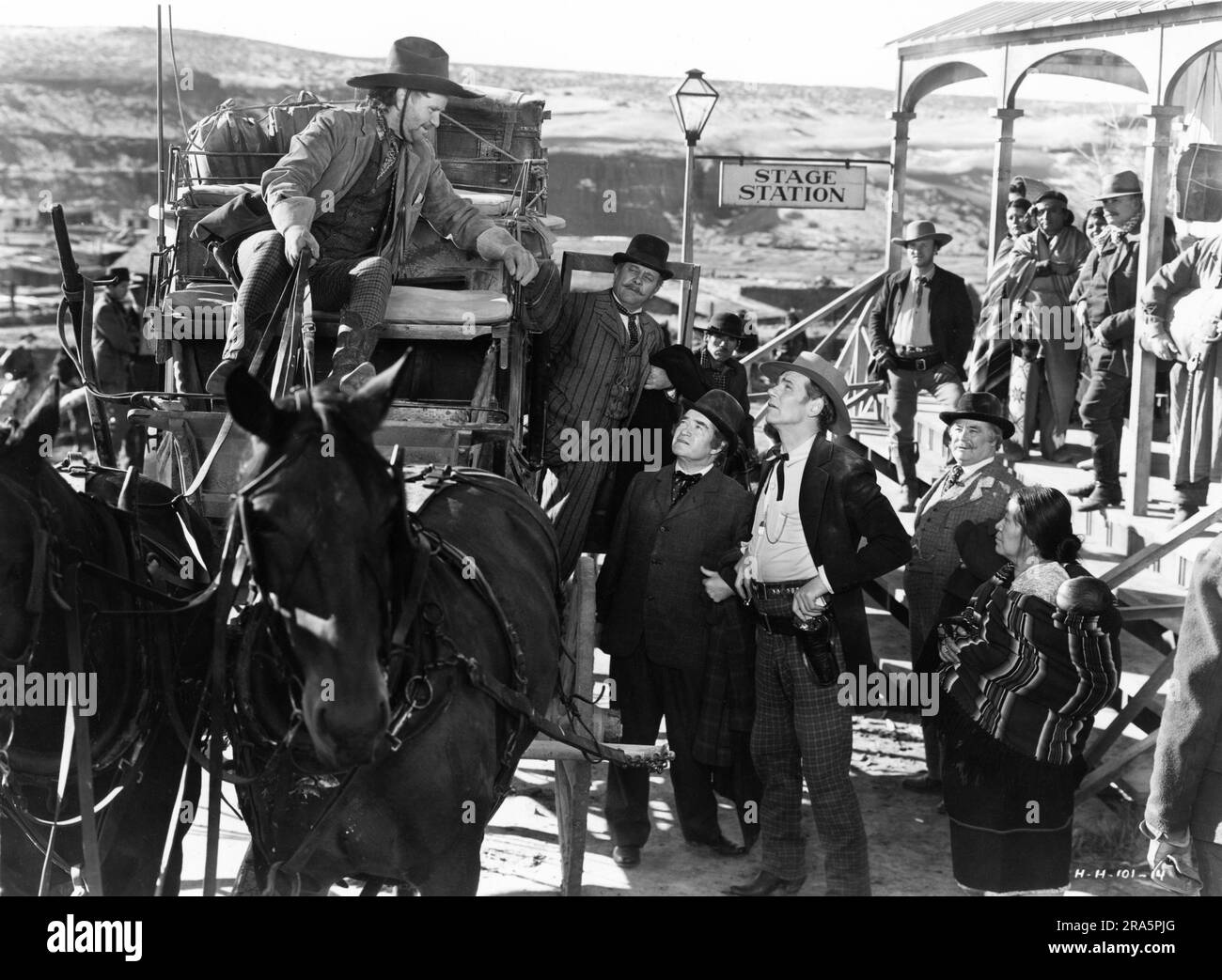 Stagecoach cinema western hi-res stock photography and images - Alamy