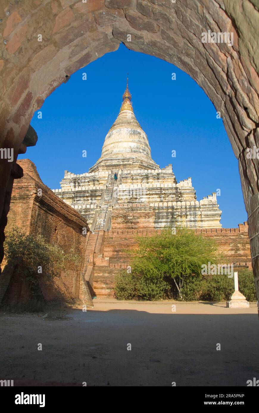 Shwe-hsan-daw Temple, Bagan, Burma, Pagan, Myanmar Stock Photo - Alamy