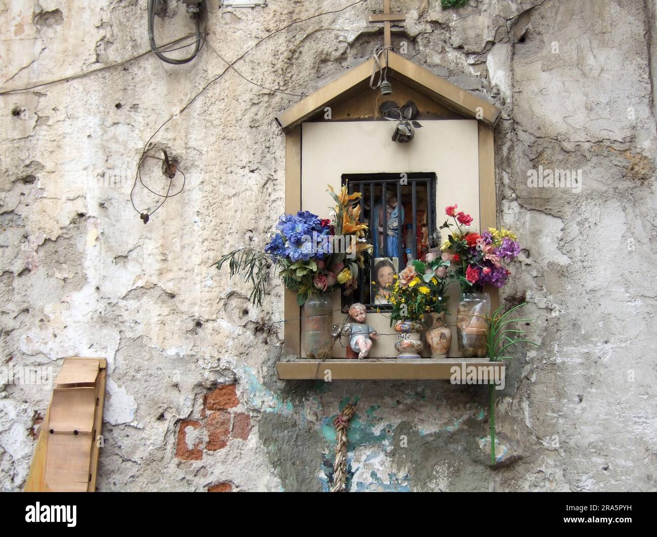 Madonna figure, Palermo, Sicily, Holy Madonna, Italy Stock Photo - Alamy