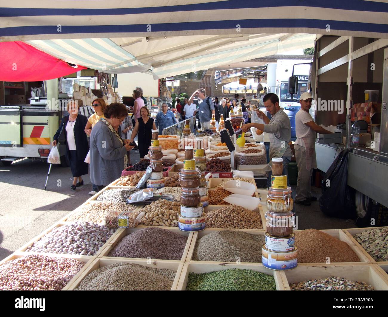 Market stall, Ribera, Sicily, Italy Stock Photo - Alamy