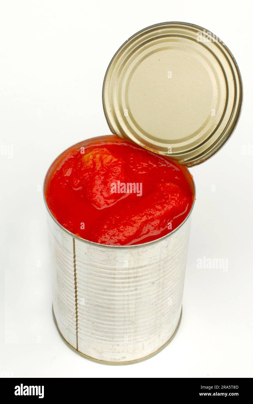 Open can of tomatoes hi-res stock photography and images - Alamy