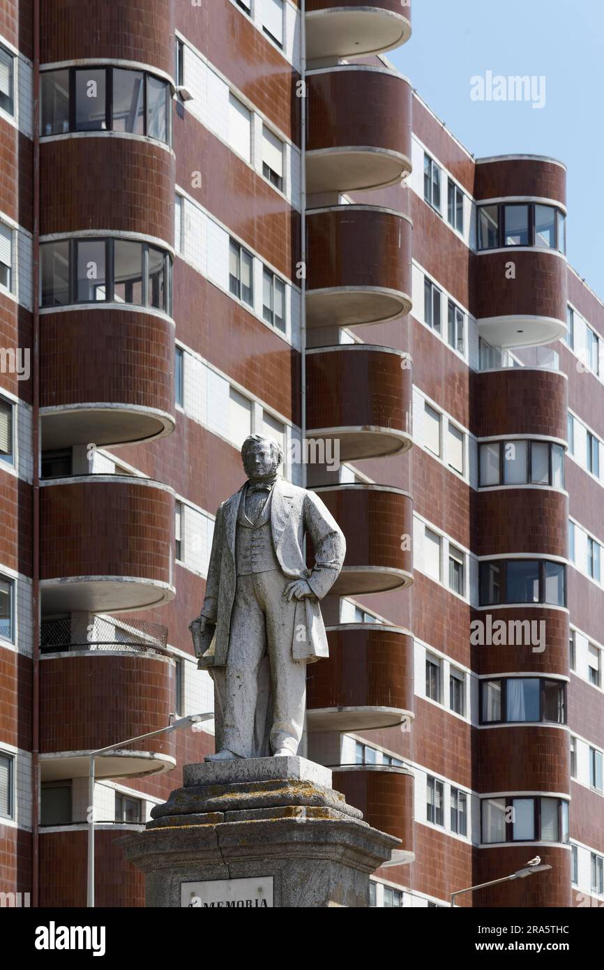 Monument to the politician Manuel da Silva Passos, 19th century ...