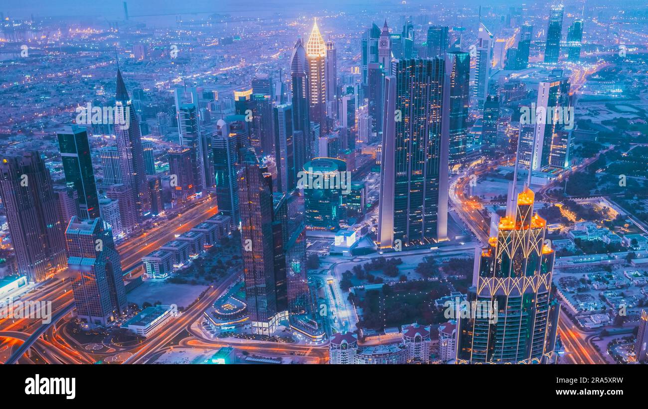 4k hyperlapse road traffic night hi-res stock photography and images ...