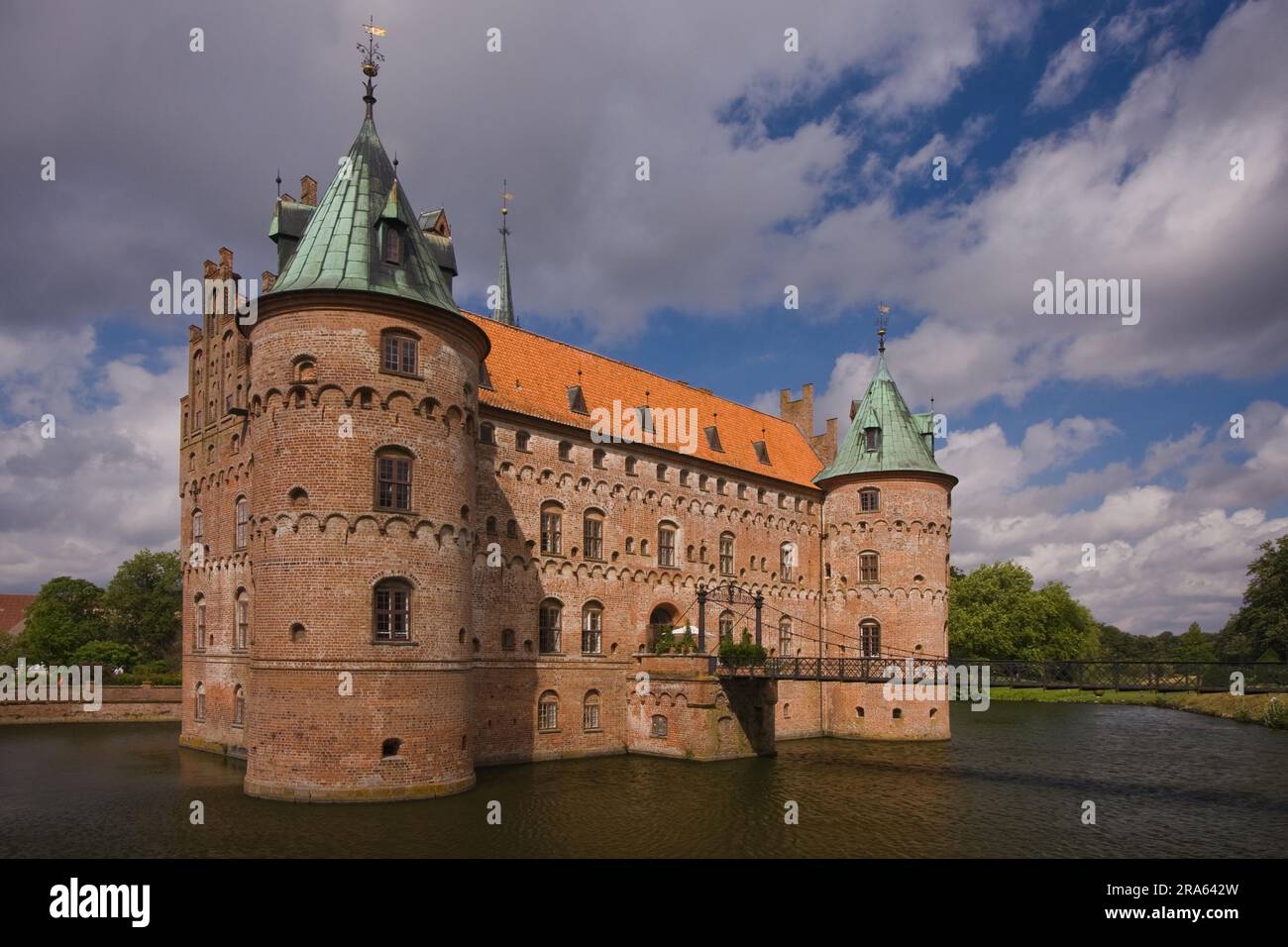 Egeskov Castle, Funen, Denmark Stock Photo - Alamy