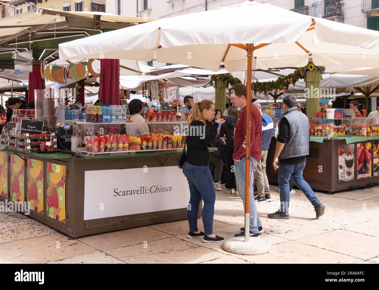 Verona food market hi-res stock photography and images - Alamy