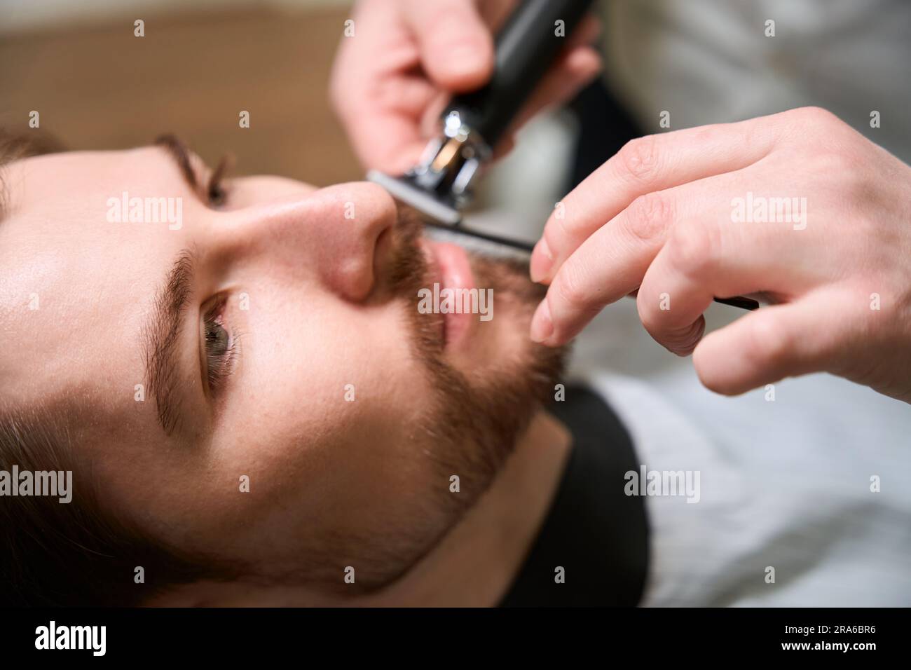 Barber work cutting edging beard hi-res stock photography and images - Alamy