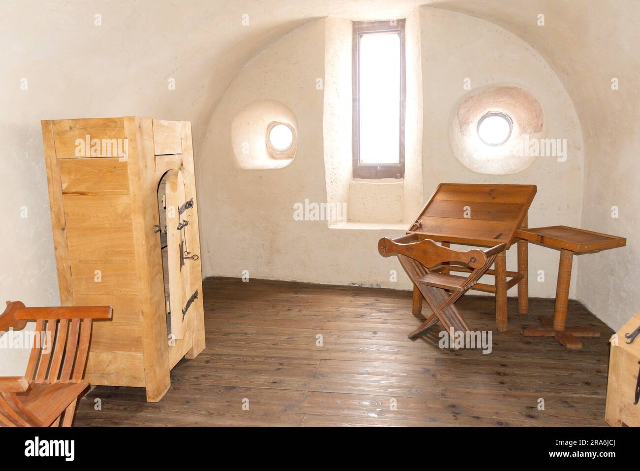 Small study room upper level castle ancient wooden desk vianden hi-res ...