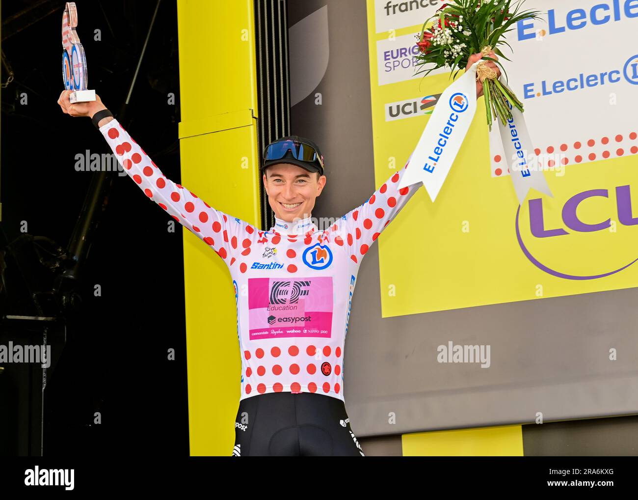 Neilson POWLESS takes the first polka dot jersey, EF EDUCATION ...