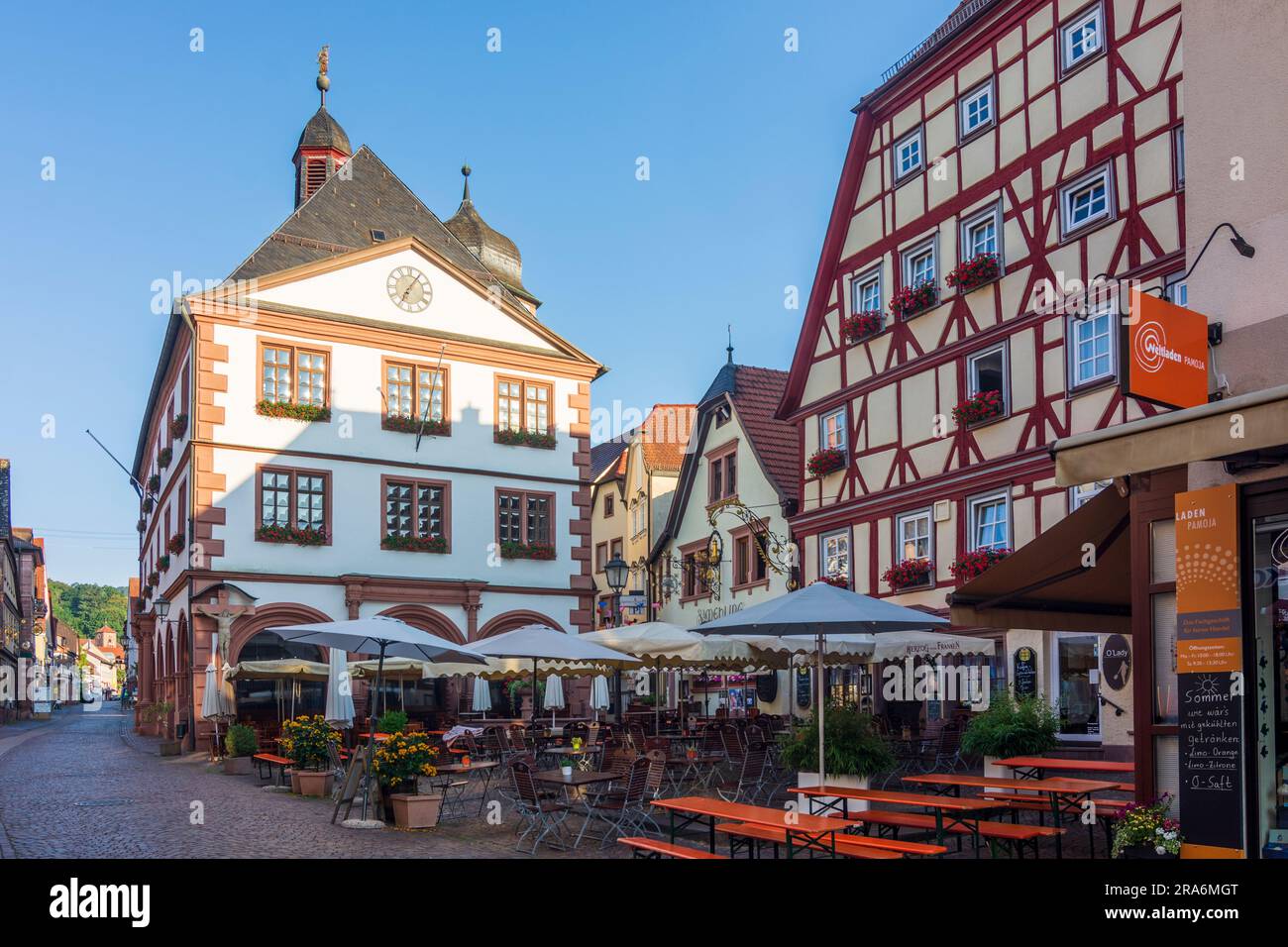 Lohr am Main: town Hall "Altes Rathaus", square Unterer Marktplatz in ...