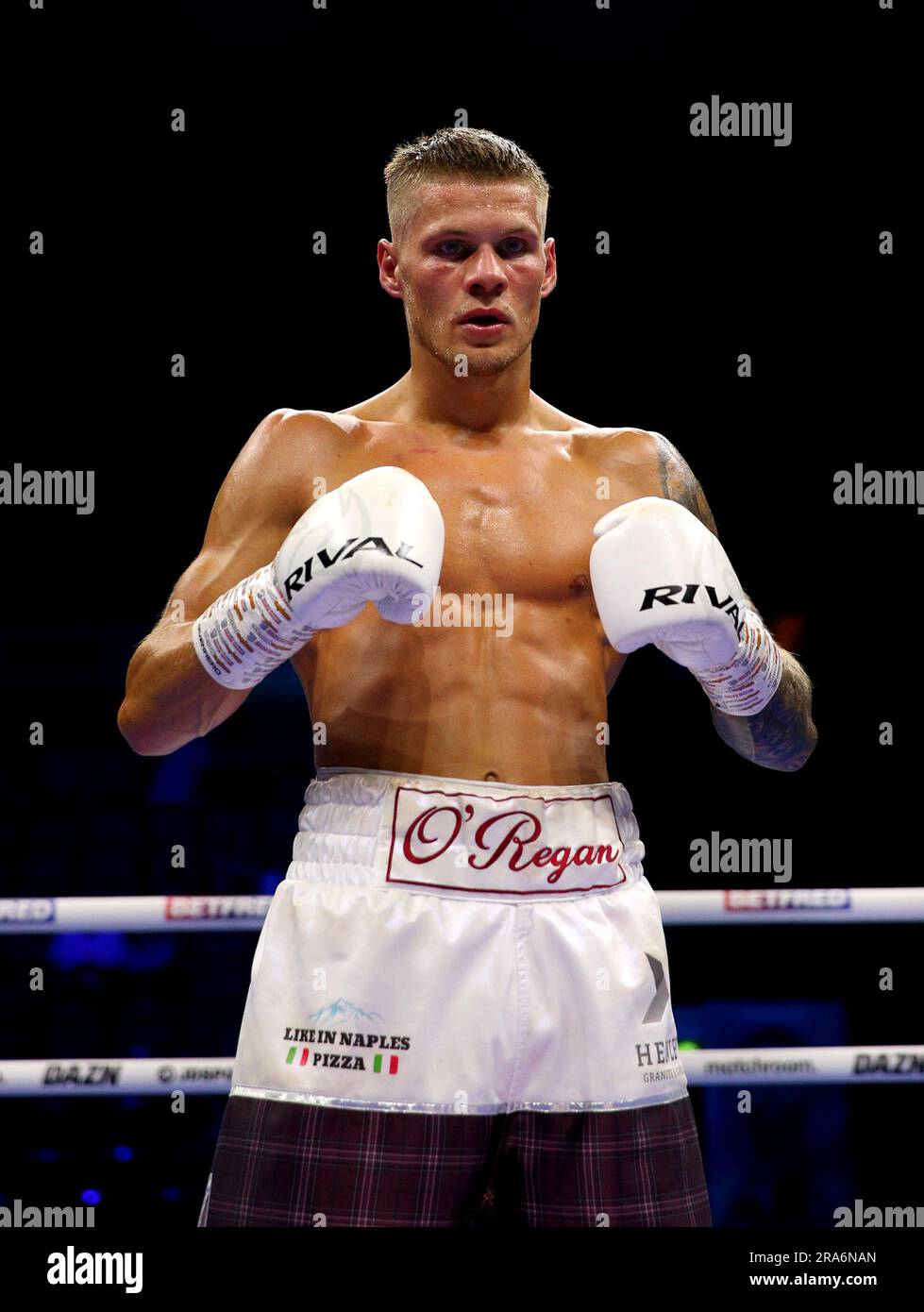 Cory O'Regan celebrates defeating Jordan Ellison after their ...