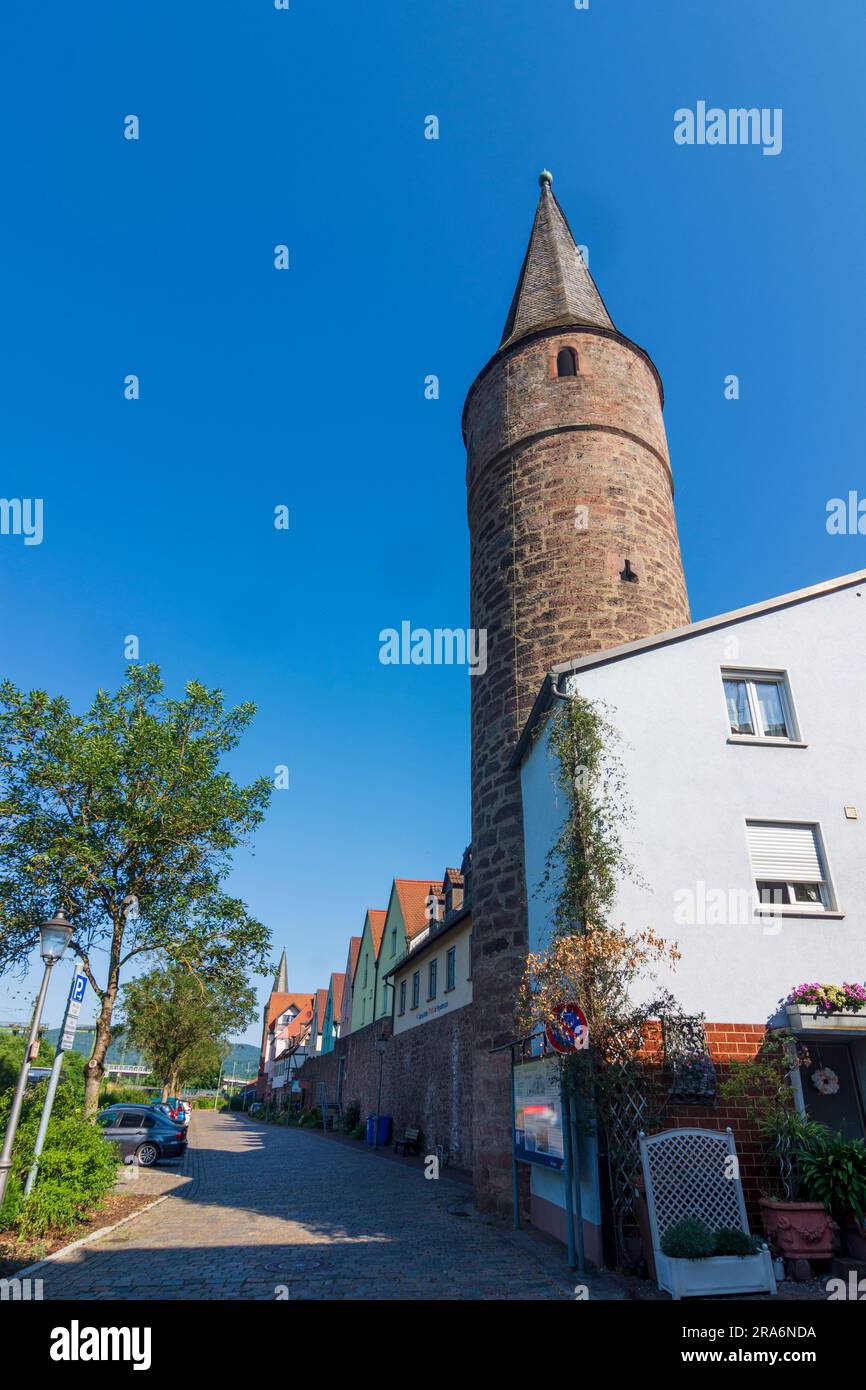 Gemünden am Main: city tower Hexenturm (Witch tower) and overbuilt ...