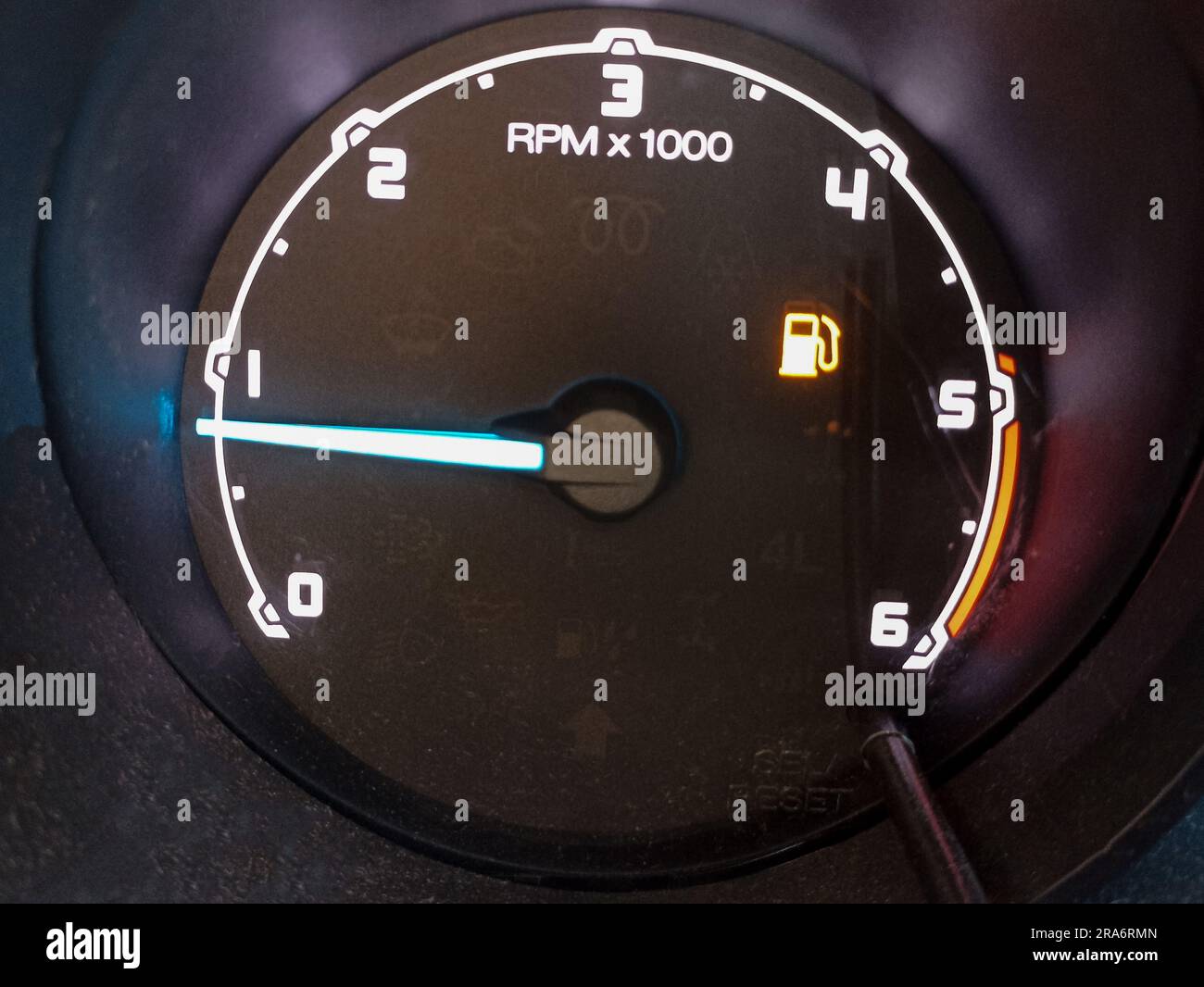oil gauge show Out of fuel or almost out of fuel Stock Photo - Alamy