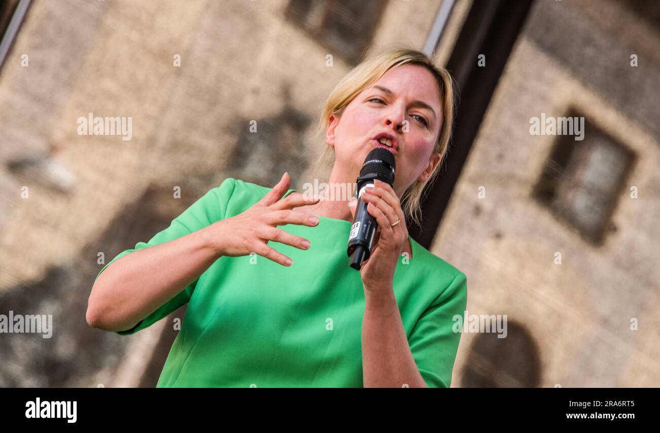 Demo rechtsruck hi-res stock photography and images - Alamy