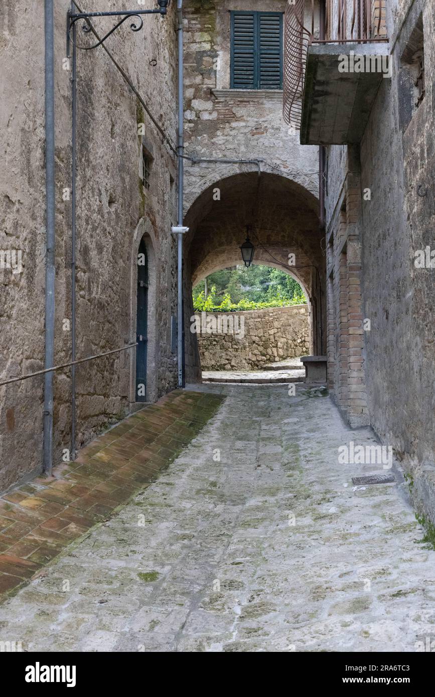 Old street in Italy made up of pebbles Stock Photo - Alamy