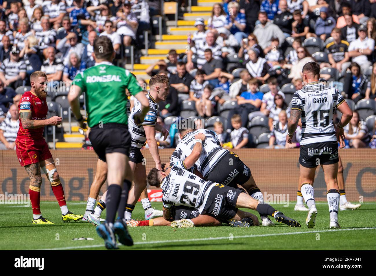 Jamie hull hi-res stock photography and images - Alamy