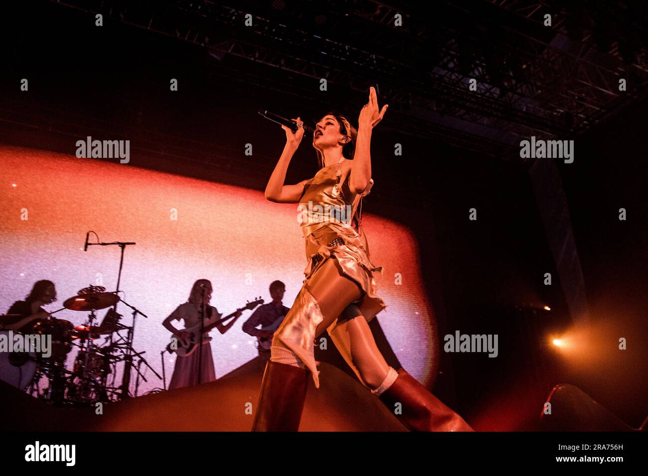 Caroline elizabeth polachek hi-res stock photography and images - Alamy