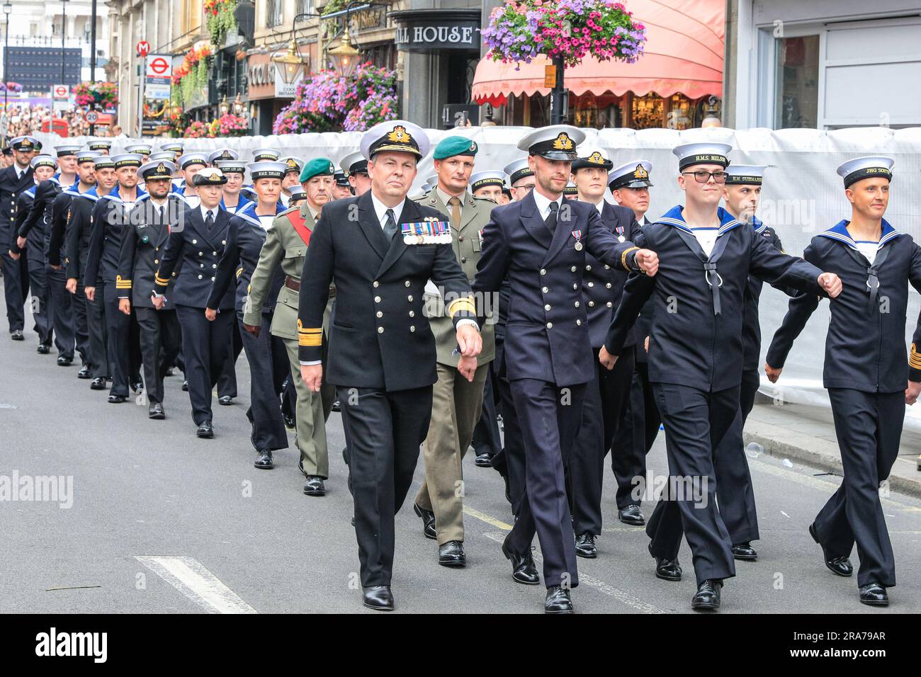 Gay pride flag soldiers hi-res stock photography and images - Alamy