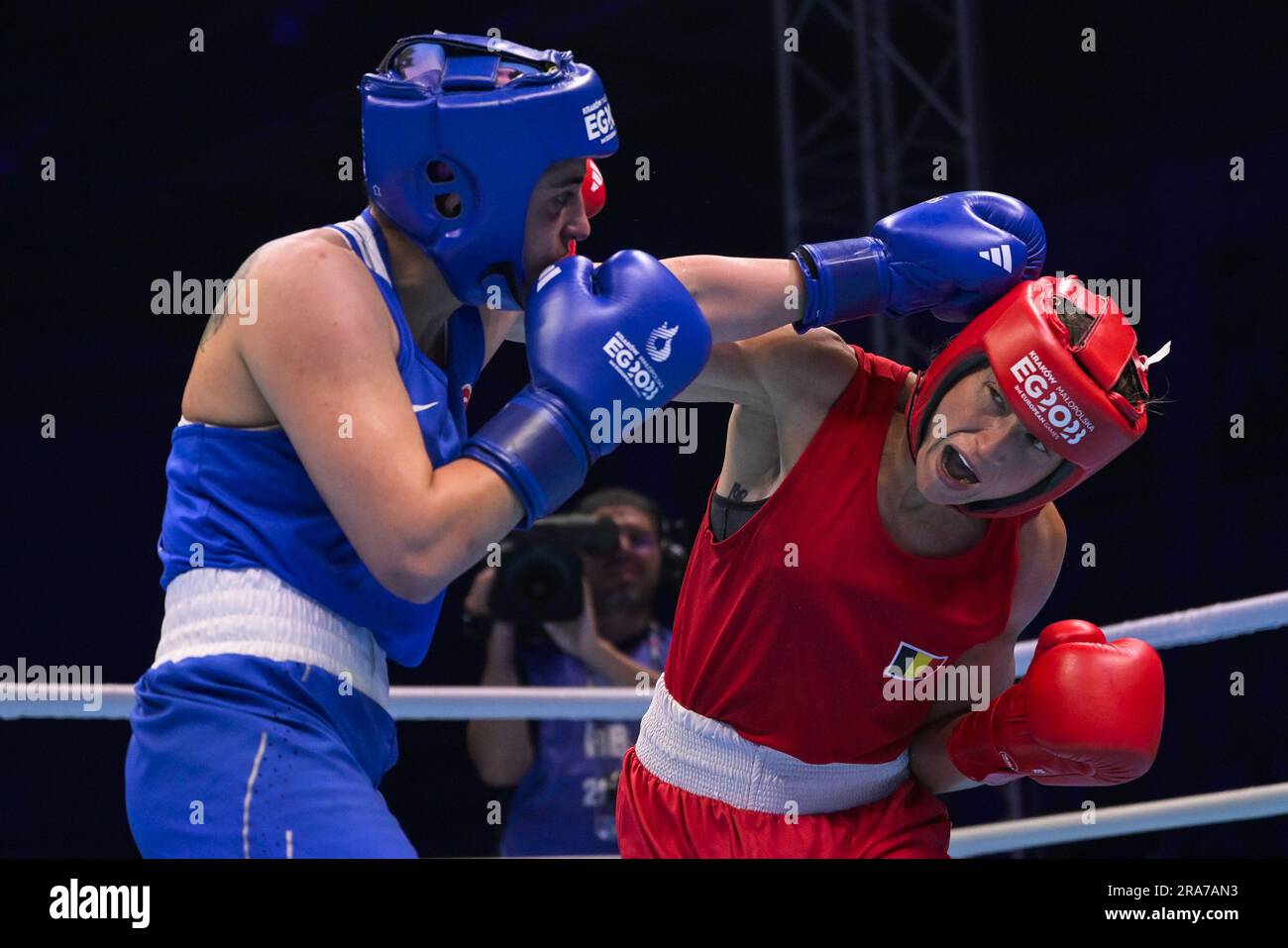 Krakow, Poland. 01st July, 2023. Belgian boxer Oshin Derieuw and ...