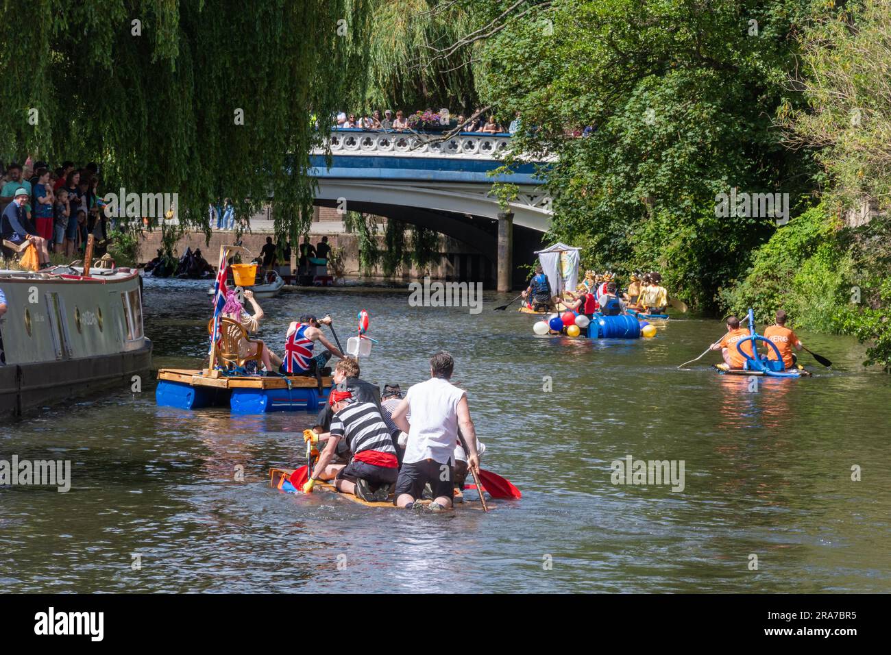 Guildford raft race hi-res stock photography and images - Alamy
