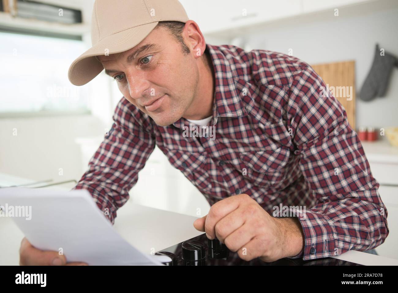 Labor instructions hi-res stock photography and images - Alamy