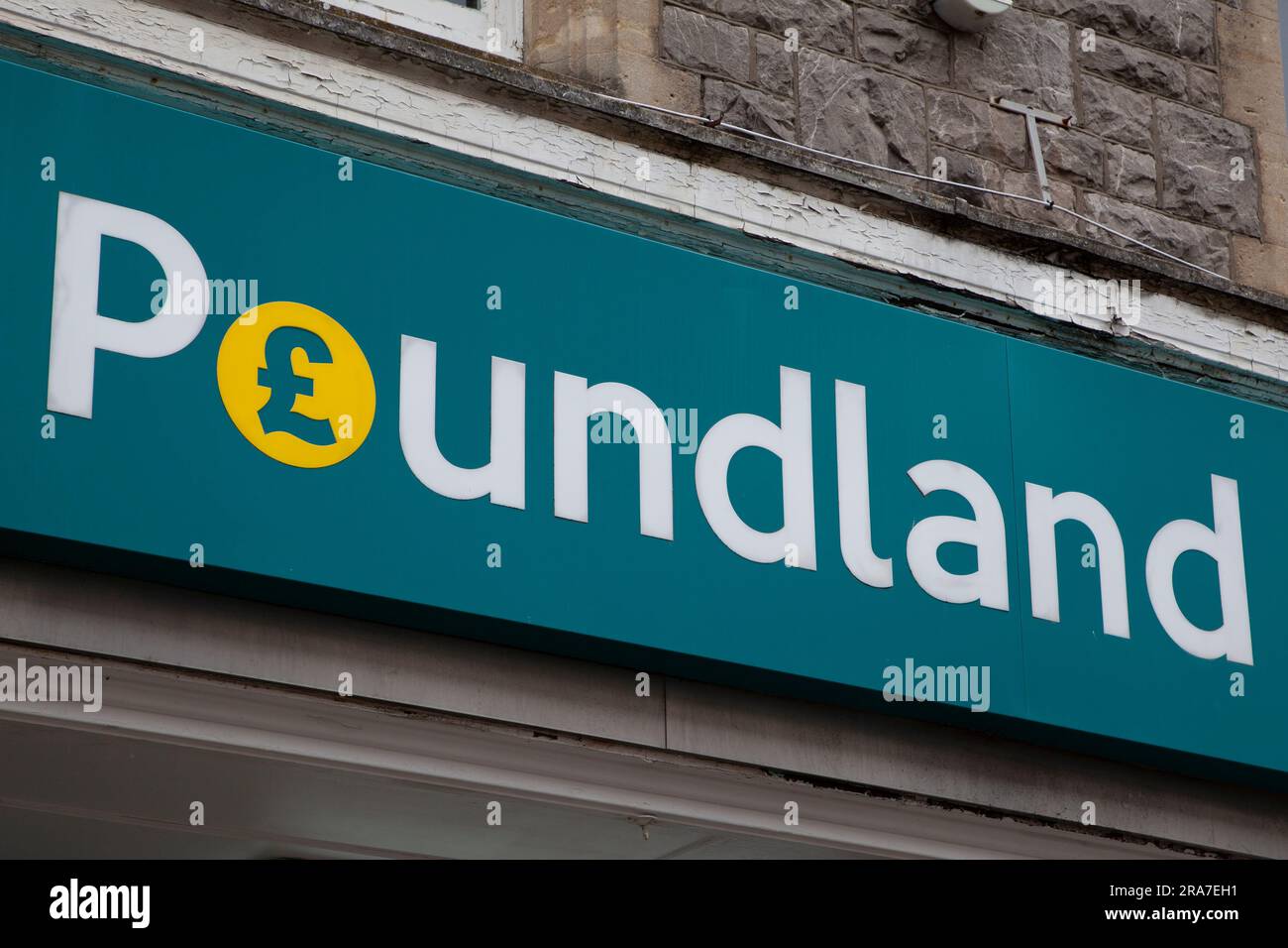 Poundland sign on a shop in Weston Super Mare Stock Photo - Alamy
