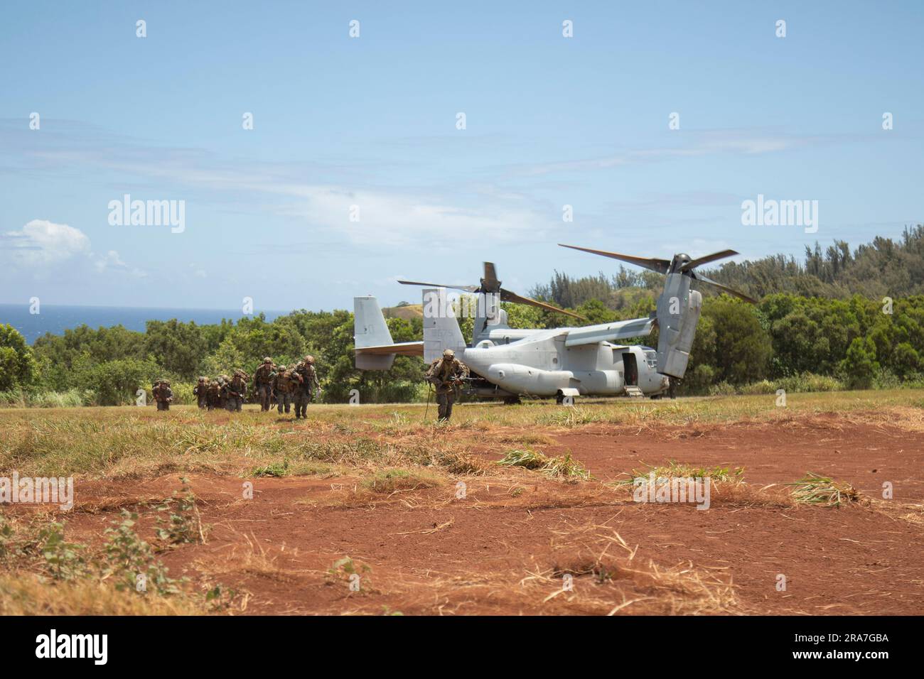 U.S. Marines with Advanced Infantry Training Battalion, School of ...