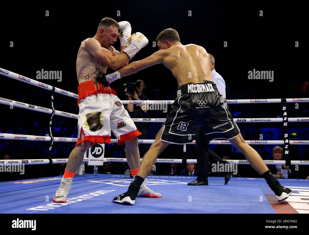Tony Dixon (left) and Pat McCormack in action during their WBA ...