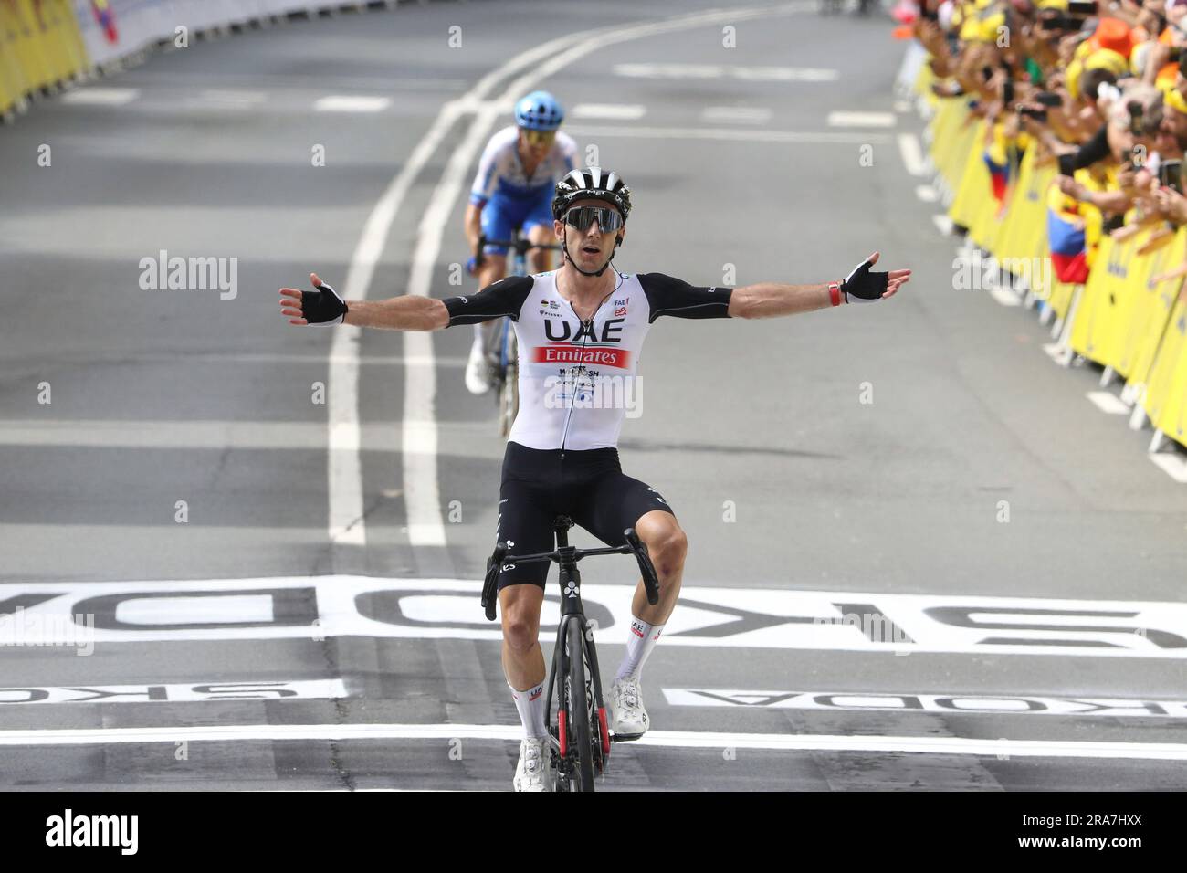 Adam Yates, GB of UAE Team Emirates beats twin brother and wins stage 1 ...
