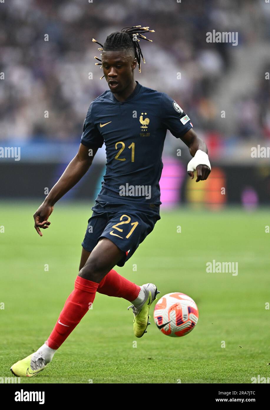 PARIS, FRANCE - JUNE 19: Eduardo Camavinga of France controls ball ...