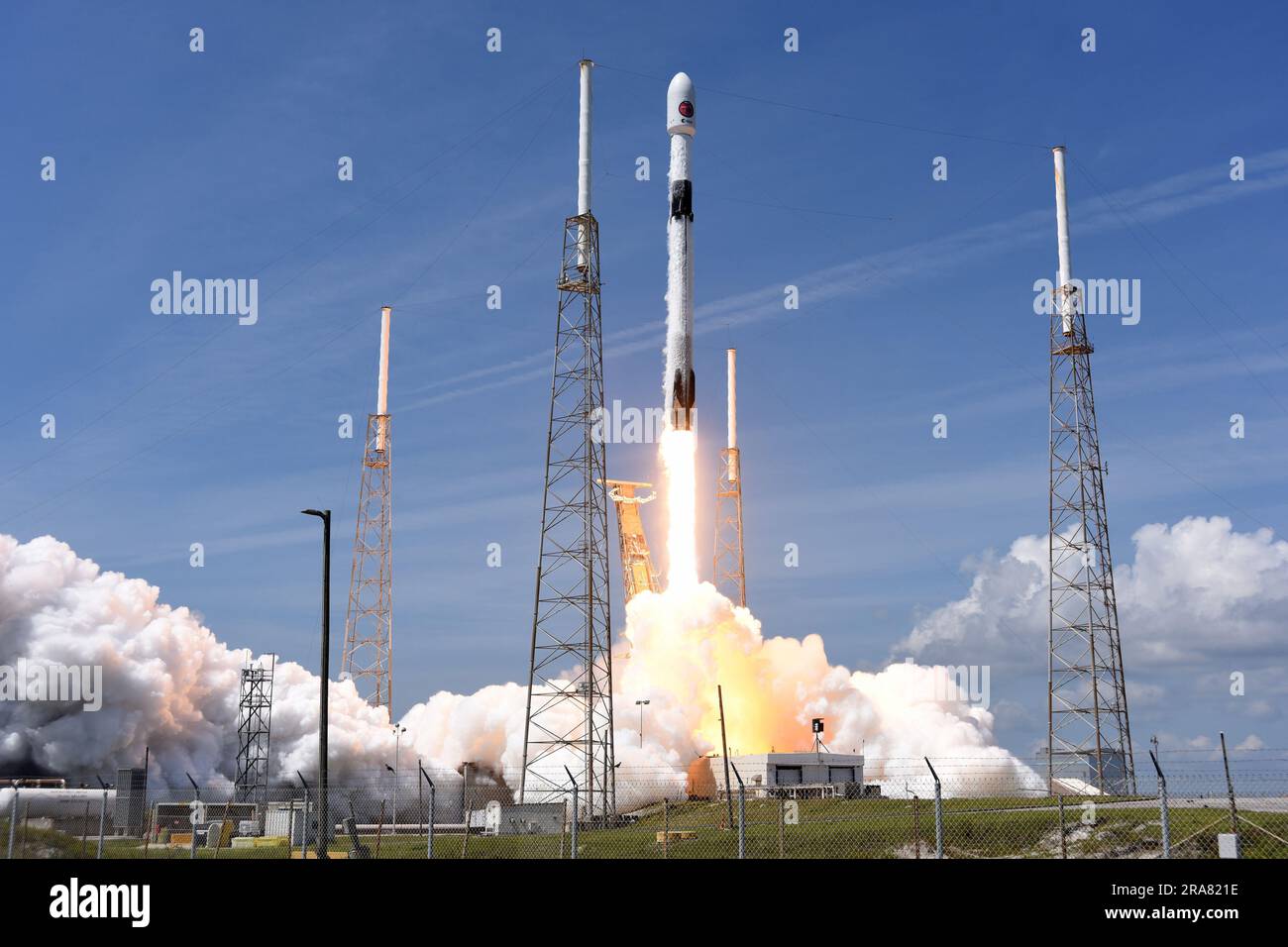 A SpaceX Falcon 9 rocket launches the Euclid satellite for the European ...