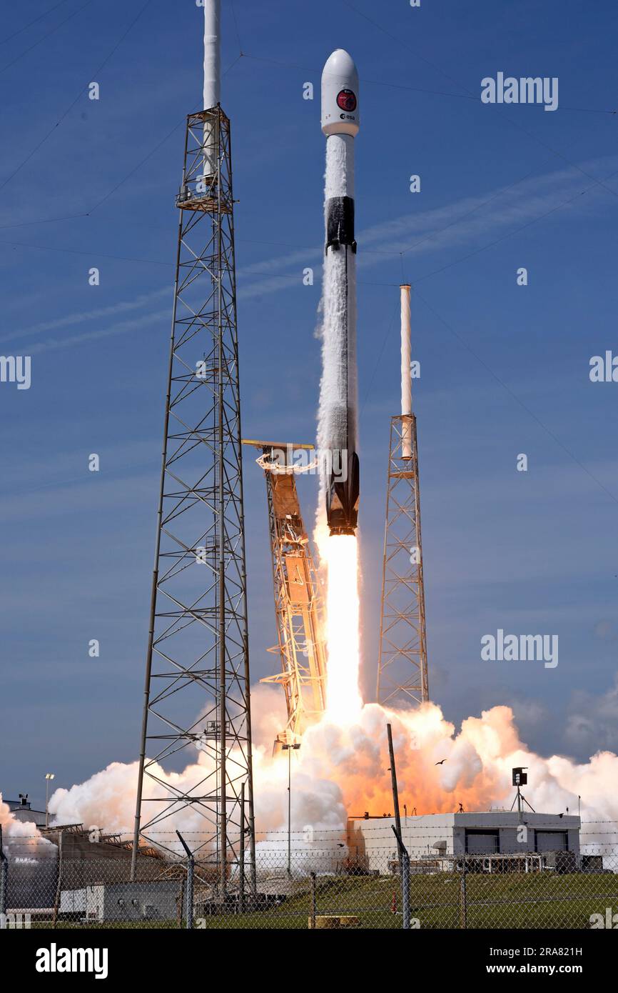 A SpaceX Falcon 9 rocket launches the Euclid satellite for the European ...