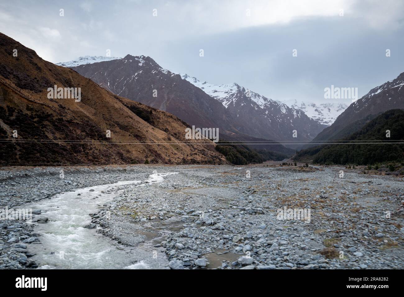 Scenic view along the Mount Cook Road alongside with snow capped ...