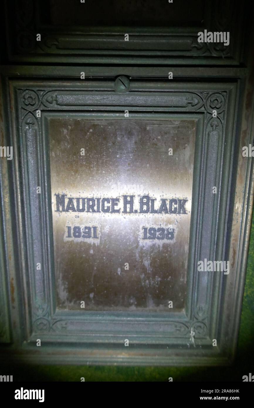 Los Angeles, California, USA 1st July 2023 Actor Maurice Black Grave ...
