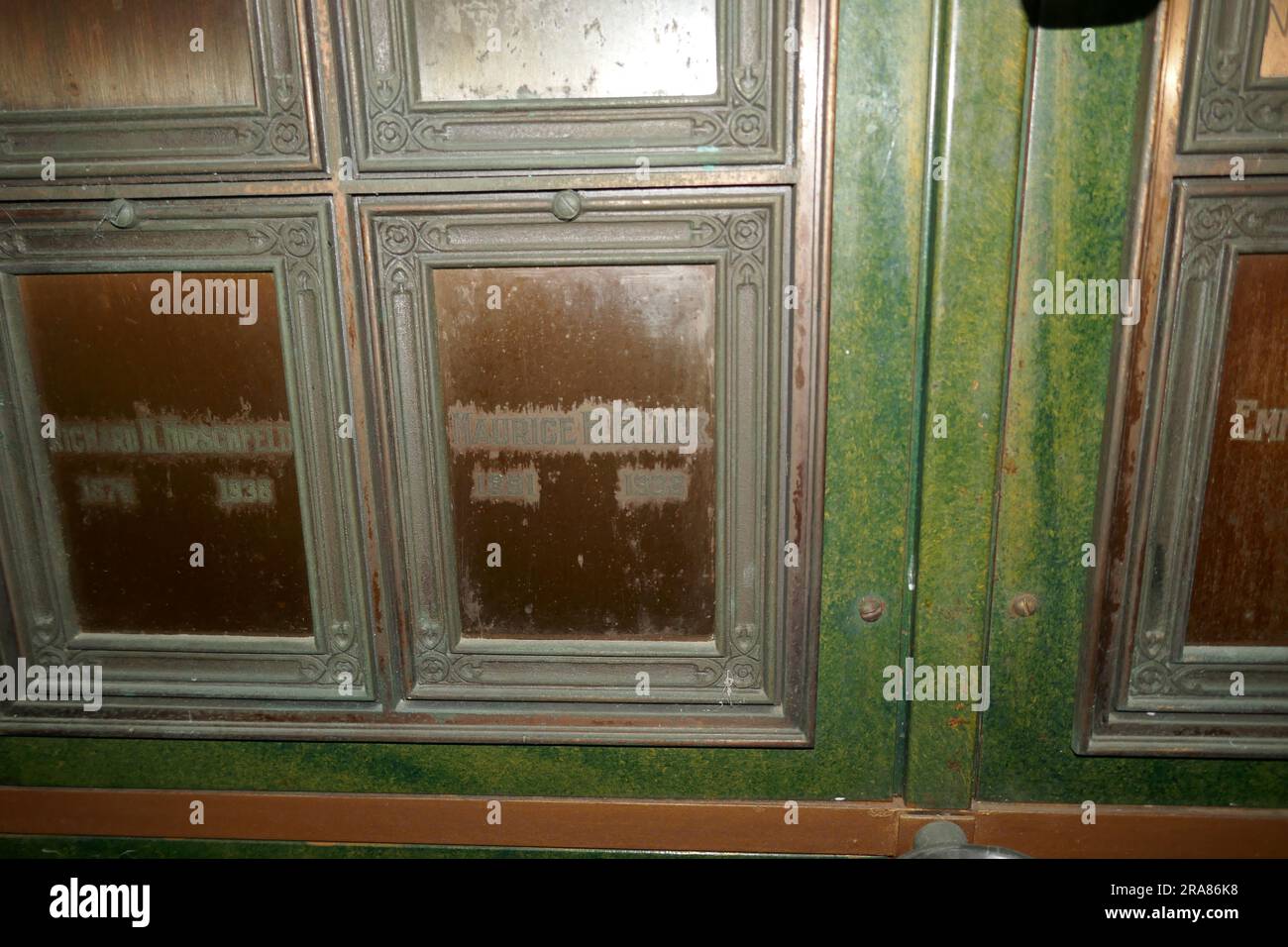 Los Angeles, California, USA 1st July 2023 Actor Maurice Black Grave ...