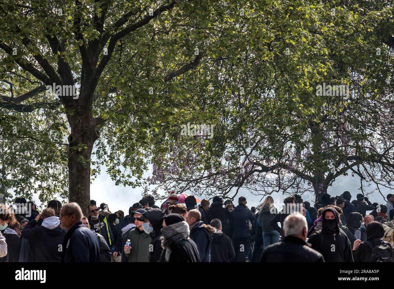 Paris demonstration against president hi-res stock photography and ...