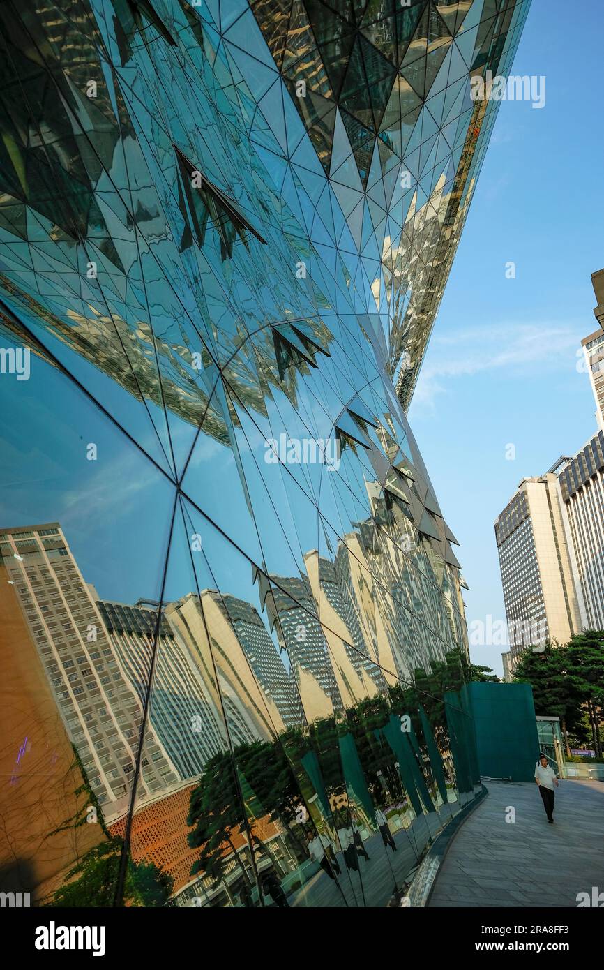 Seoul, South Korea - June 28, 2023: Detail of the futuristic glass wave ...